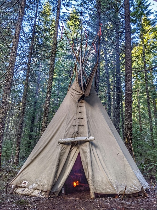 SundayTipi | Adventure Sidecar